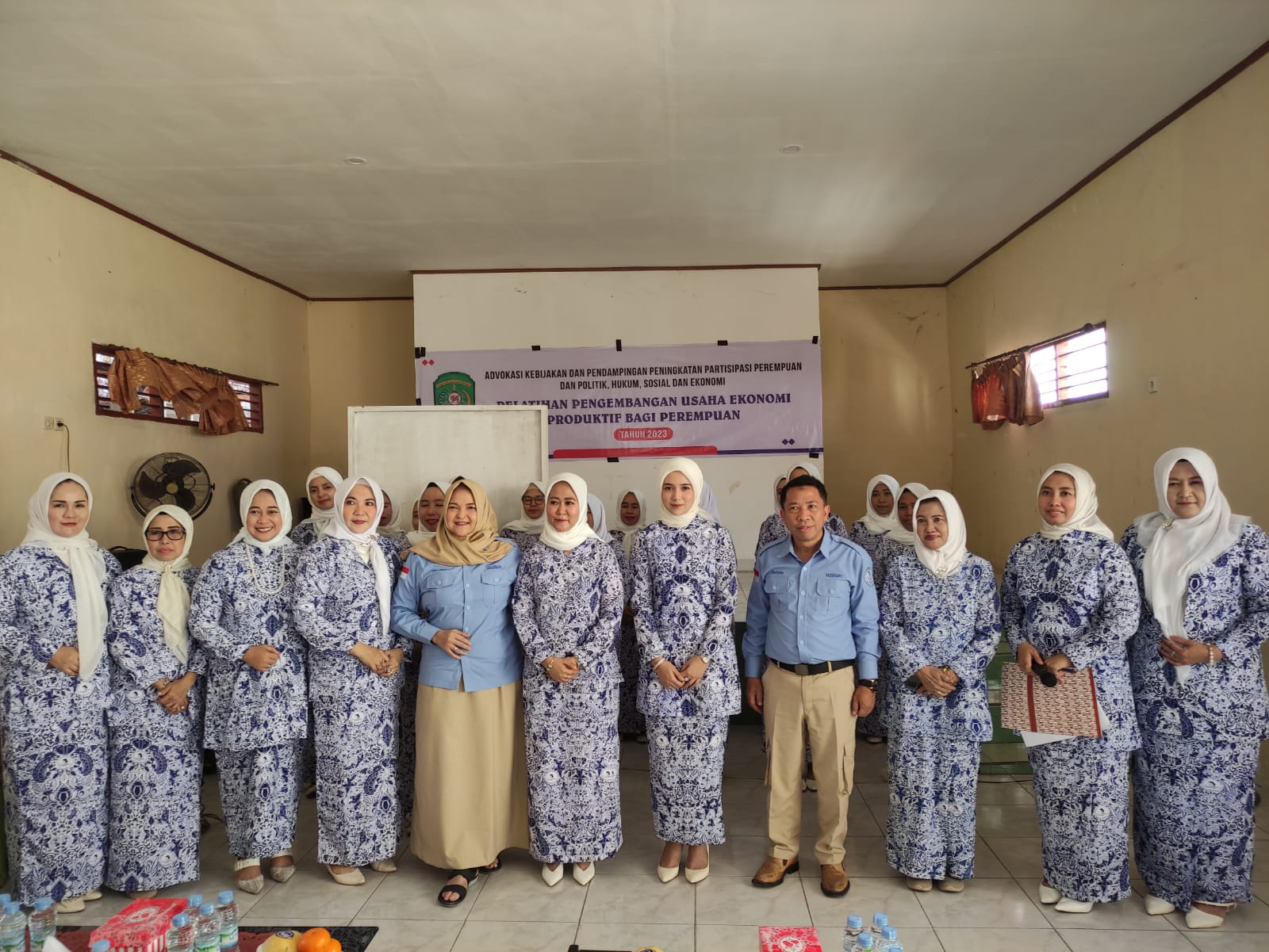 Sebanyak 15 Orang Resmi Dilantik Menjadi Pengurus IWAPI Ranting Samboja ...